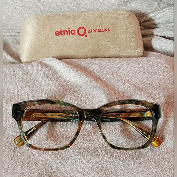 Etnia Barcelona | Accessories | Etnia Barcelona Beacon Hill Frame In ...